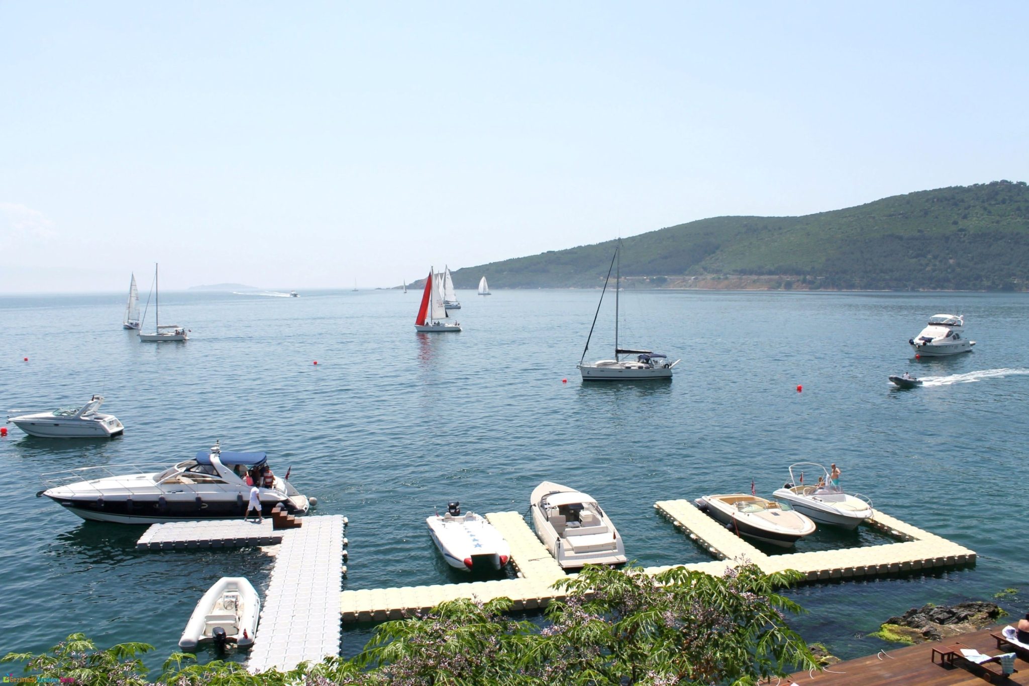 Sedef Adası Plajları Ve Giriş Ücretleri Hakkında Bilgiler