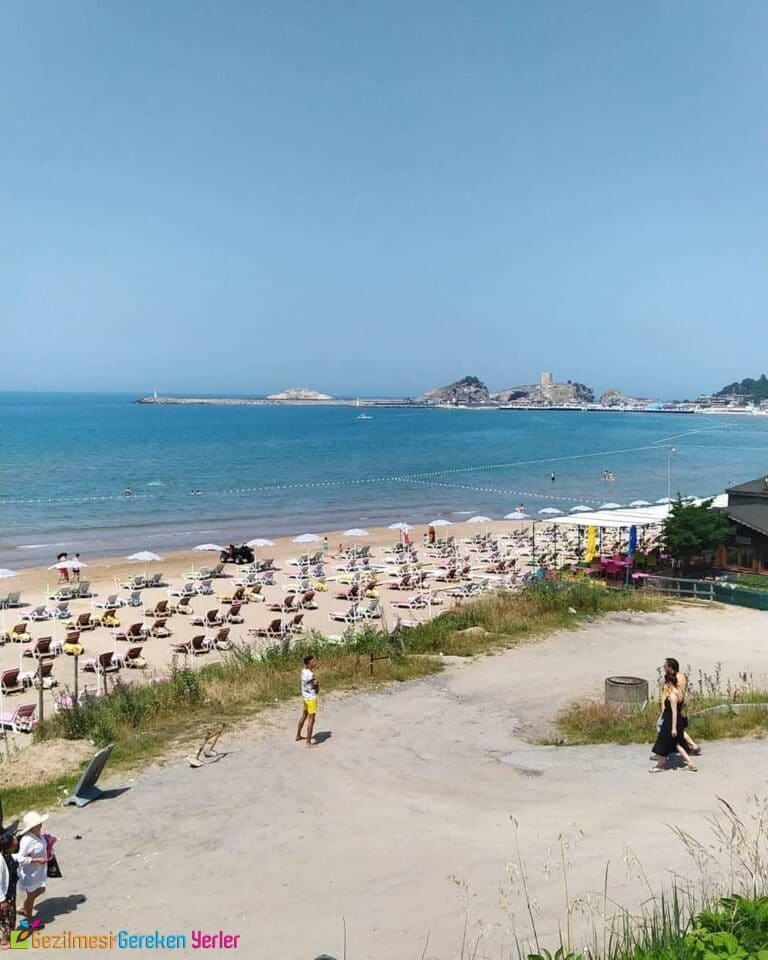 Şile Plajları | En İyi 19 Beach ve Giriş Ücreti 2026 | Şezlong Fiyatları