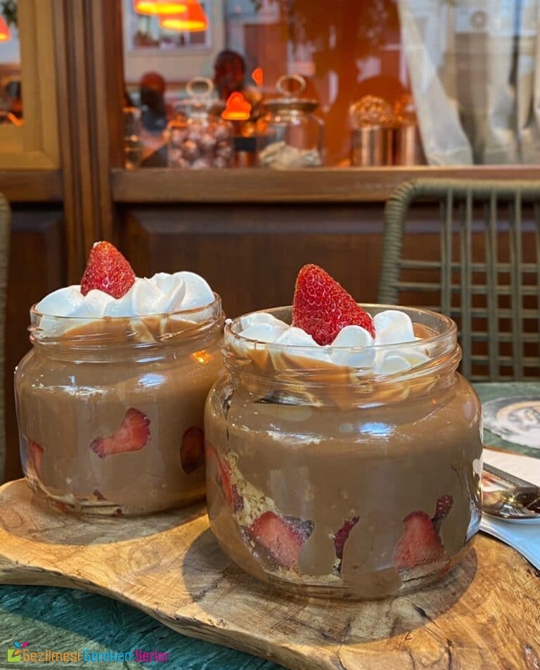 Kadıköy'de 15 Mekan Önerisi | En Güzel Kafeler Bu Listede!