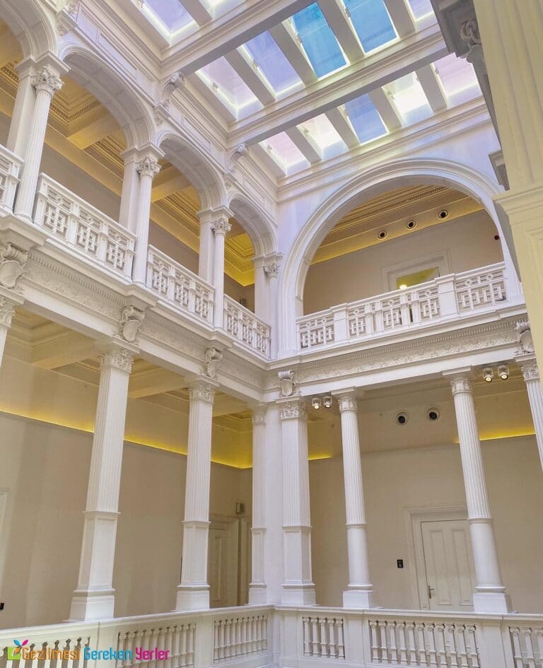 SALT Galata | Nerede, Ziyaret ve Giriş Ücreti - İSTANBUL