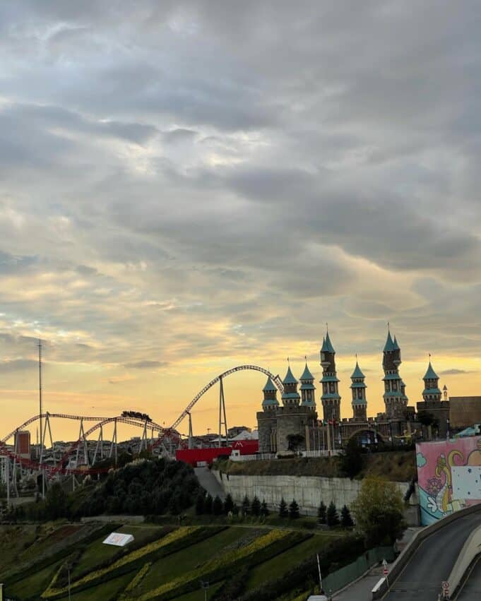 Vialand Tema Park | Nerede, Ziyaret, Giriş ve Bilet Ücreti - İSTANBUL