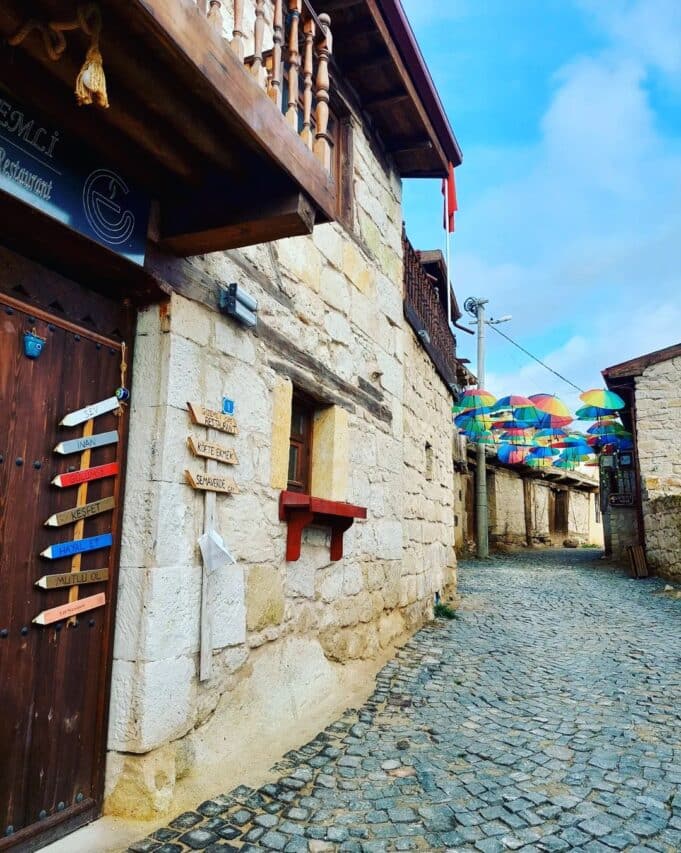 Frig Vadisi Nerede | Frig Yolu Üzerinde Gezilecek Yerler